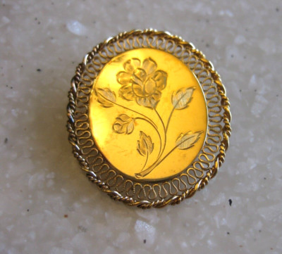 Vintage WINARD 12K Gold Filled Oval Floral Etched Pin Brooch, Twist ...