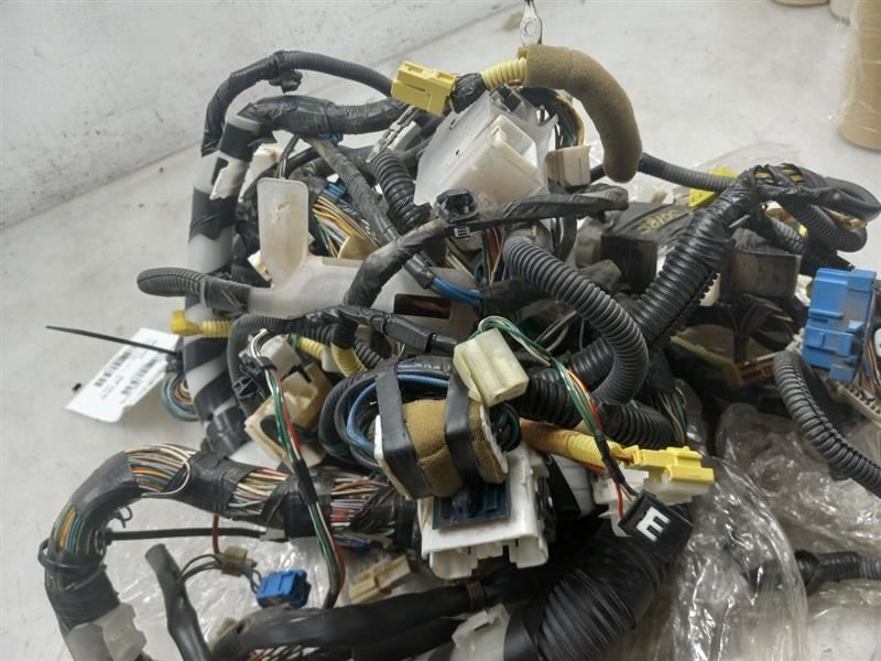 Main Engine Room Harness 4.7L AT 4x4 Fits 00-03 TUNDRA 82111-0C032 | eBay