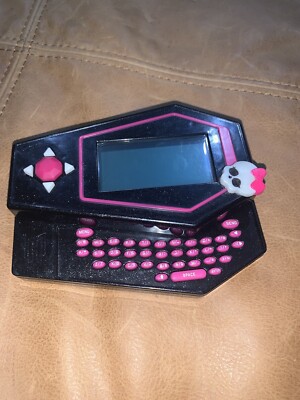 Monster High ICOFFIN Handheld Device Toy Electronic Messaging PHONE ...