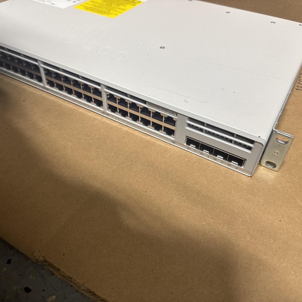 Cisco C9200L-48P-4X-EDU 48-port PoE+ 4 x 10G, 1X PSU(1000W) With Ears ...