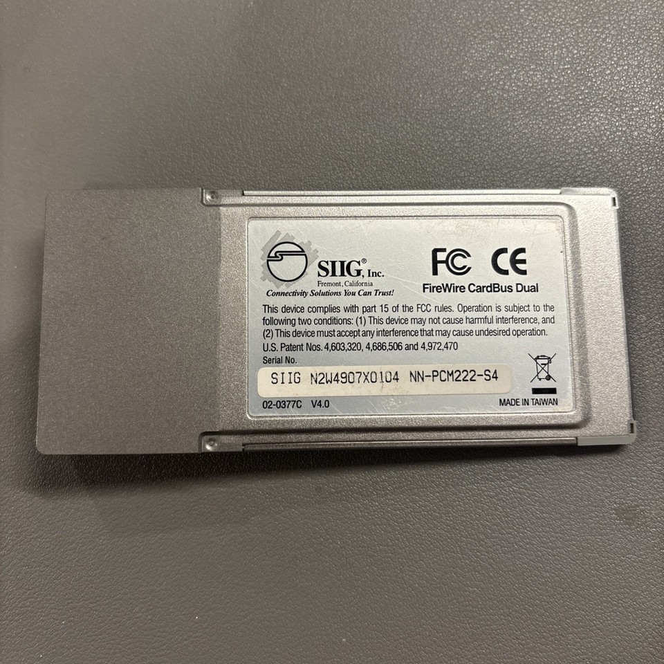 SIIG FireWire 400 Dual PC Card/Cardbus Interface - 02-0377C V4 / NN ...