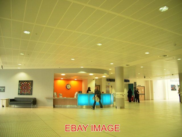 PHOTO LEEDS BEXLEY WING RECEPTION AREA 2008 | eBay.de