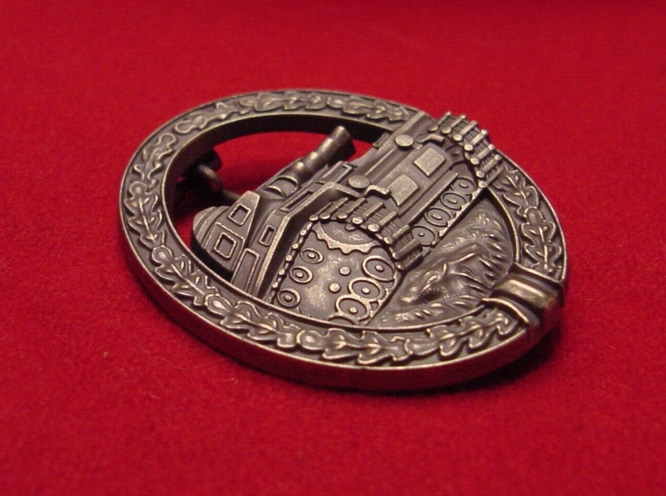 GERMAN TANK ASSAULT - PANZERKAMPFABZEICHEN - BADGE - BRONZE - PIN-ON | eBay