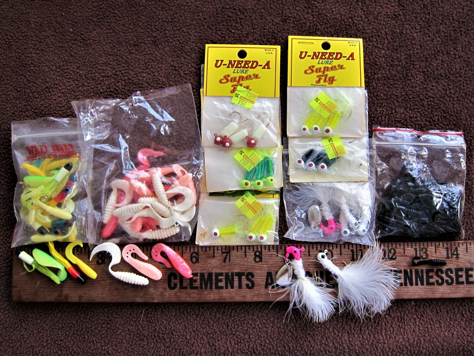 Lot of 9 Packs (120 Total Count) of Panfish Jigs, Fly & Plastic Tails ...
