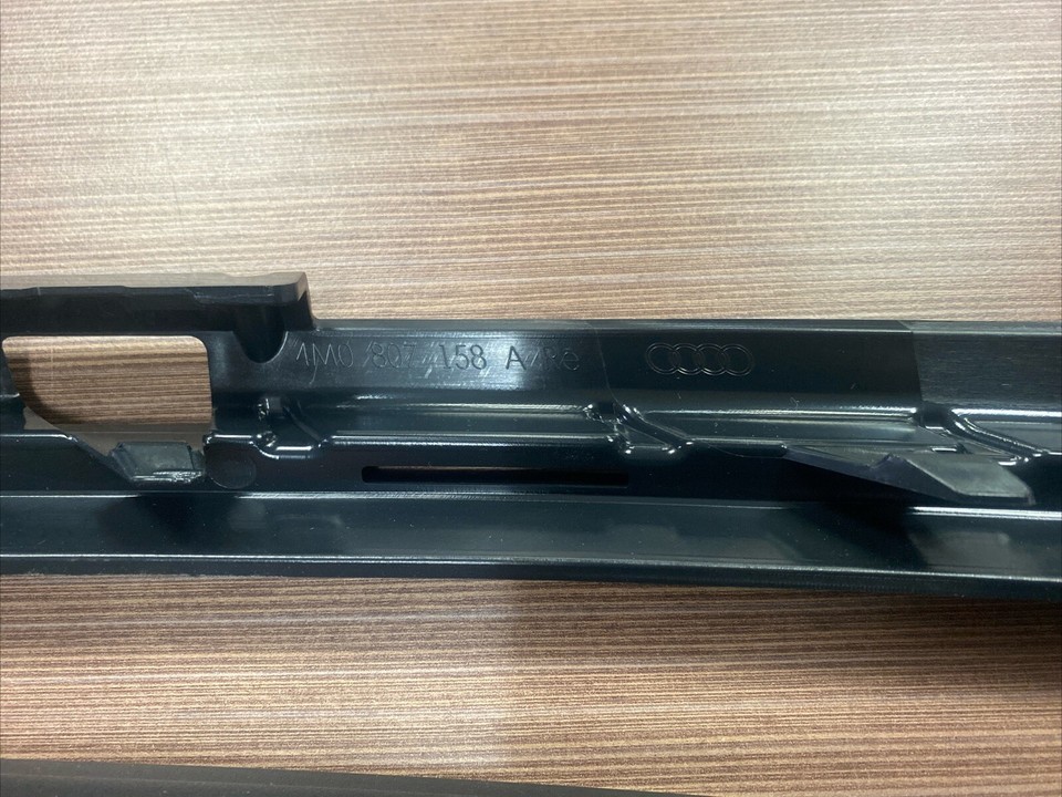 Genuine Audi Q7 4M 2017-2021 Front Right Bumper Air Guide Trim ...