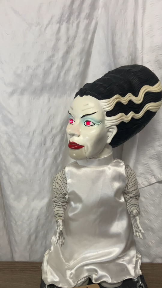 Gemmy Bride of Frankenstein Animated Talking Singing Big Head Halloween ...