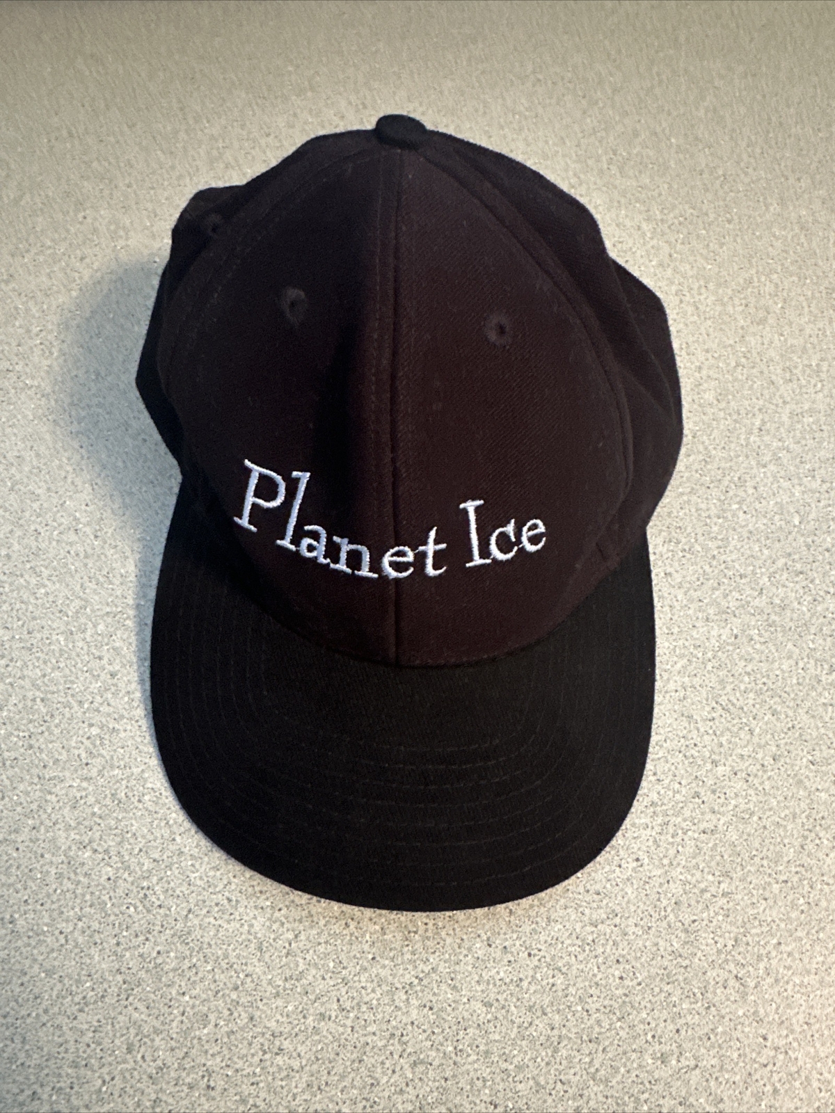 RARE 1997 Titanic PLANET ICE Baseball Cap Cast Crew G… - Gem