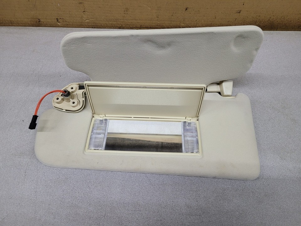 2003-2005 Land Rover Range Rover Sun Visor Driver Left Side Sunvisor ...