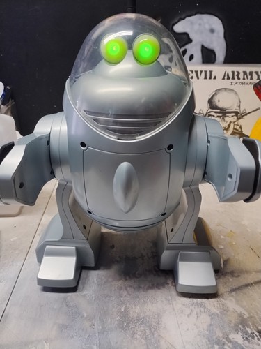 Robo Scout Sharper Image RoboCub Talking Robot No Remote - Collectors ...