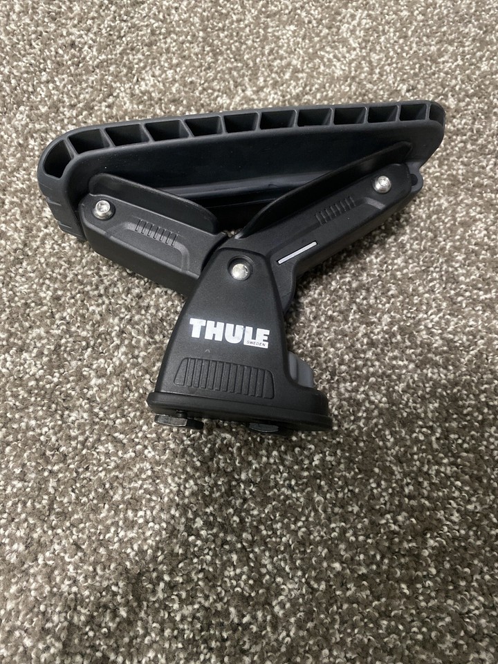Thule DockGrip Kayak Saddle Kayak Roof Carrier (BRAND NEW) _ Free ...