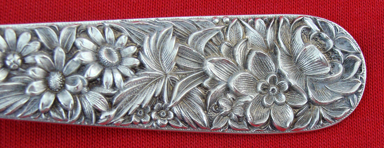 REPOUSSE BY KIRK STERLING SILVER PEA SPOON 9 1/8", Mono | eBay