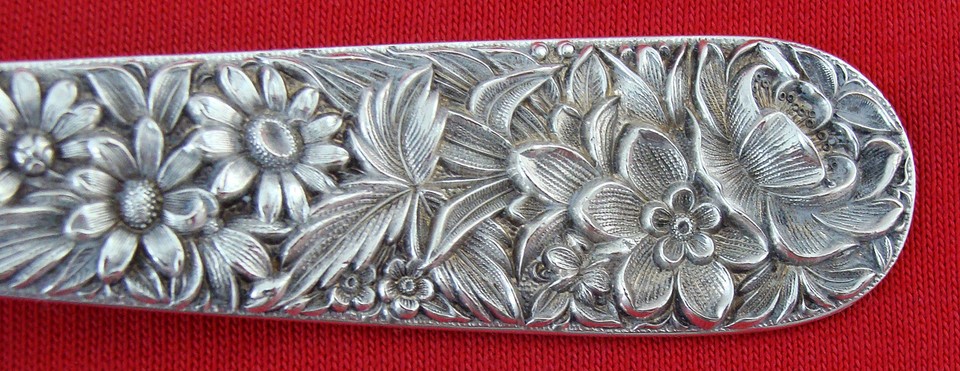 REPOUSSE BY KIRK STERLING SILVER PEA SPOON 9 1/8", Mono | eBay
