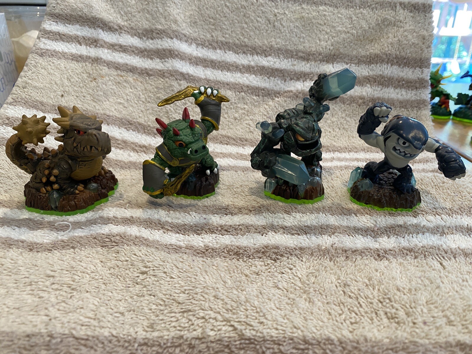 Lot of 4 Skylanders Spyro's Adventure - Bash, Dino-Rang, Prism Break ...