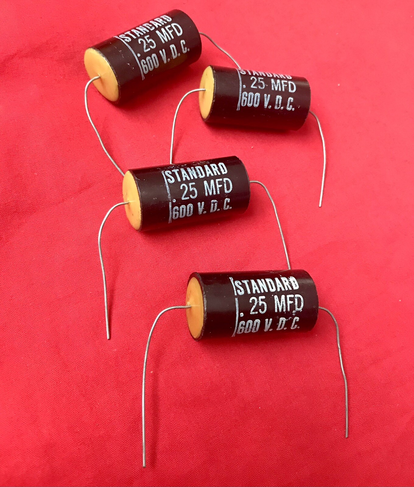 4 NOS .25 uF 600V Standard Black Tubular Capacitors Mylar Vintage test ...