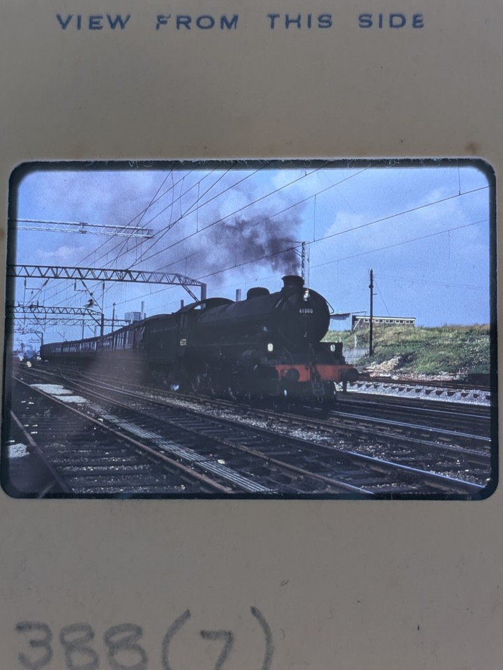 ⭐VINTAGE 1950's LOCO STEAM TRAIN LEAVING RUGBY RAILWAY STATION 35MM ...