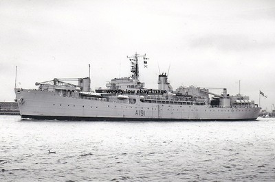 rp14569 - Royal Navy Ship - HMS Berry Head , built 1945 - print 6x4 ...