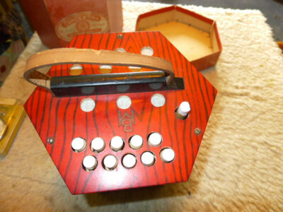 "BM" 2118... 20+1 button Anglo Concertina.. 5 Fold.. Original Box.. GC ...