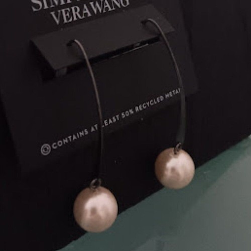VERA WANG Mod/Contemporary Gunmetal Ivory Pearl Drop Threader Earrings**NEW! | eBay