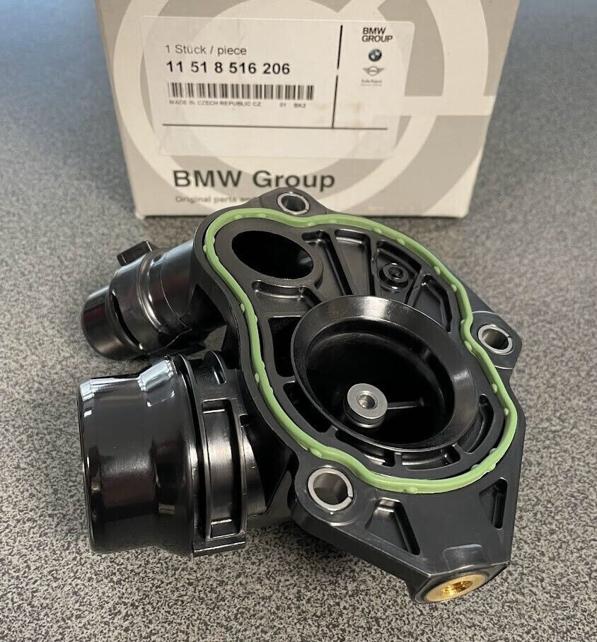 OEM BMW E70N ENGINE COOLING WATERPUMP THERMOSTAT HOUSING 11518516206 14 ...
