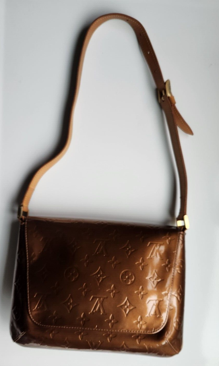 LOUIS VUITTON Bronze Monogram Vernis Copper Thompson Street LOUIS VUITTON Bronze Monogram Vernis Copper Thompson Street