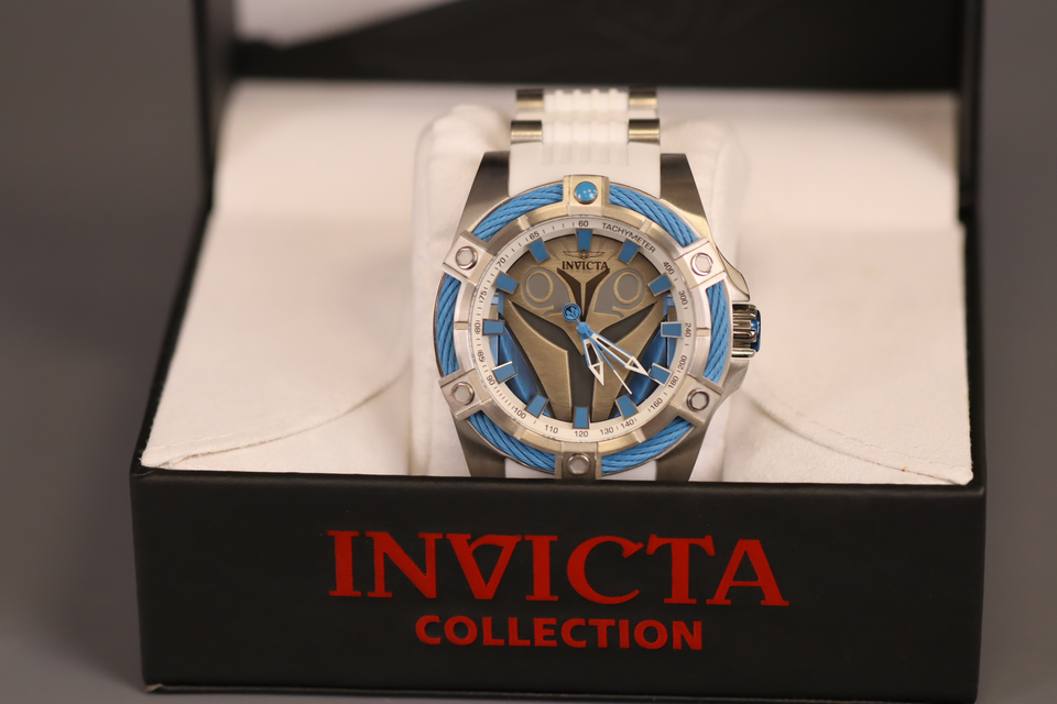 Invicta 41318 Men s Star Wars Bo Katan White Rubber Strap Watch | eBay