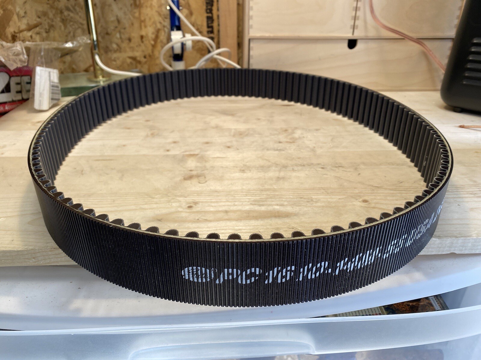 Gates Pc1610-14m-55 Poly Chain Belt HTD 14 Mm Pitch 1610 Mm L 55 Mm W ...