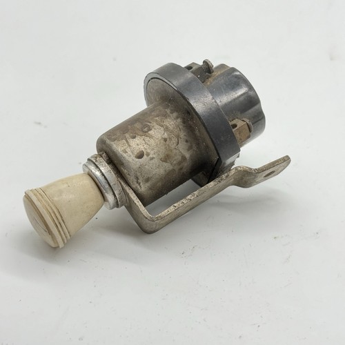 1952-1957 Volkswagen Beetle Headlight Switch SCREW TERMINAL w/ Ivory ...