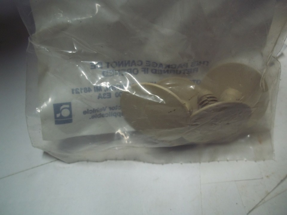 GENUINE FORD RETAINER PINS PART NUMBER W709395-SSA | eBay