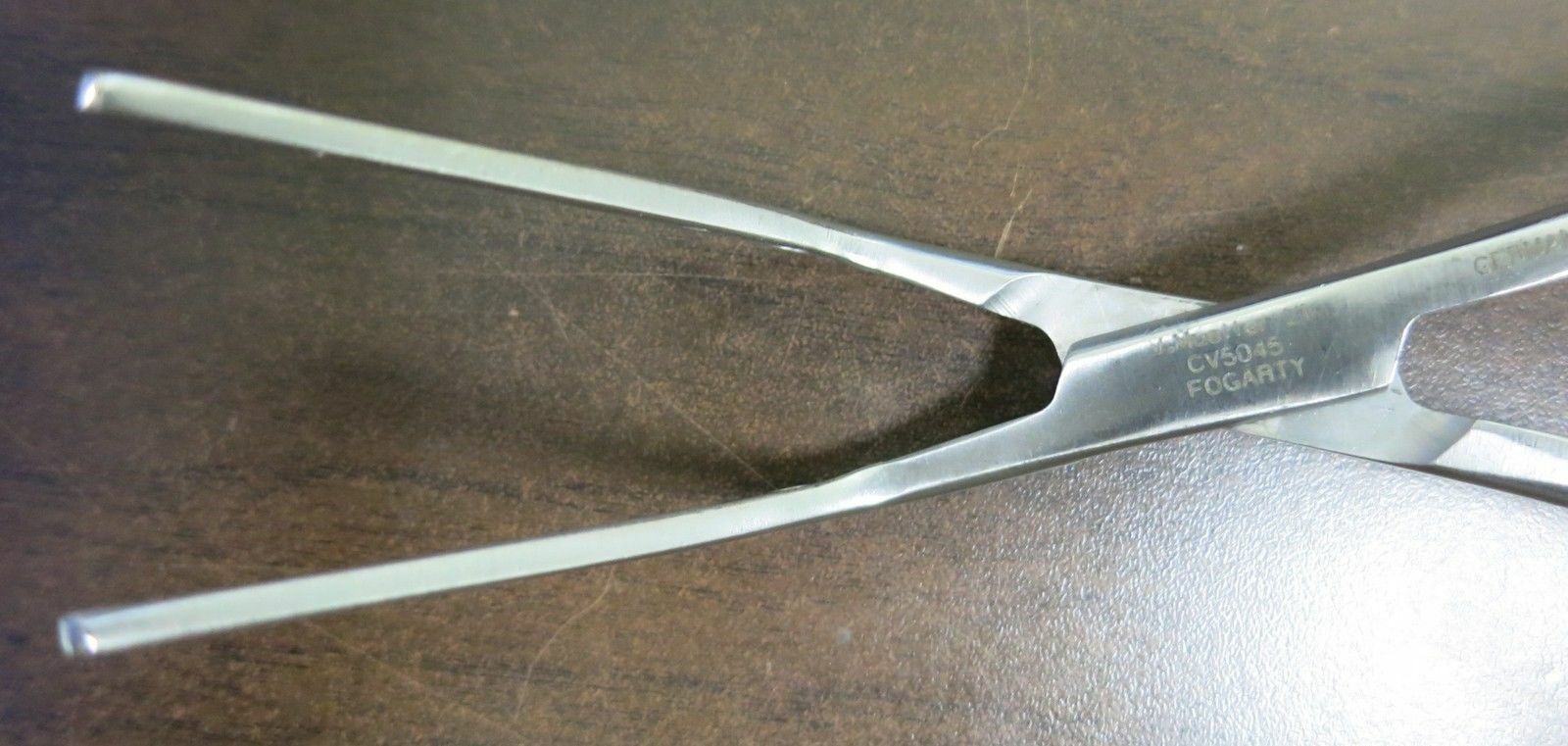 V. Mueller CV5045 Fogarty Hydragrip Aortic Cross Clamps 10" for sale ...