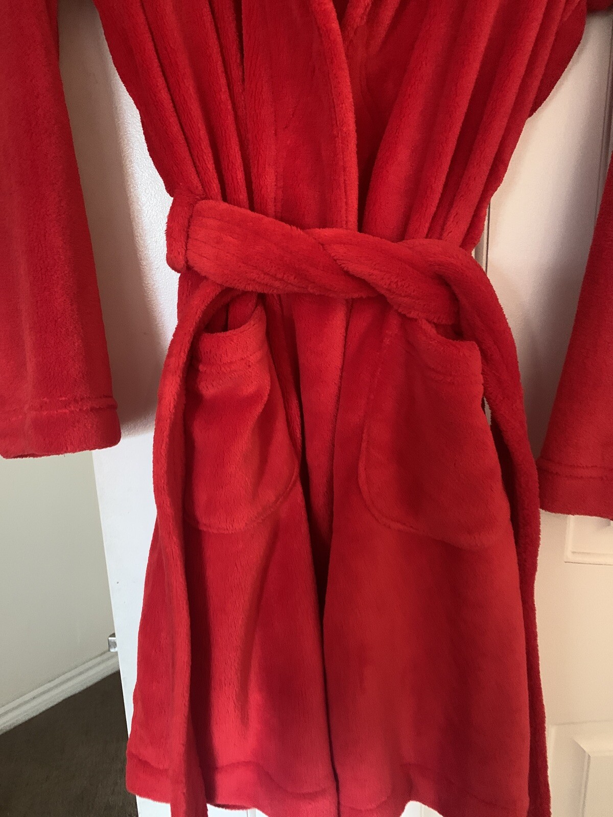 Victorias Secret Bath Robe Size Medium Red Plush Robe Hooded Bath Robe ...