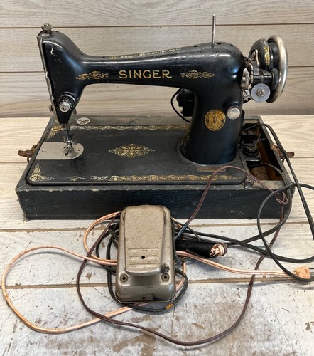 1925 Heavy Duty Vintage Singer 66 Sewing Machine Denim Leather Ornate ...