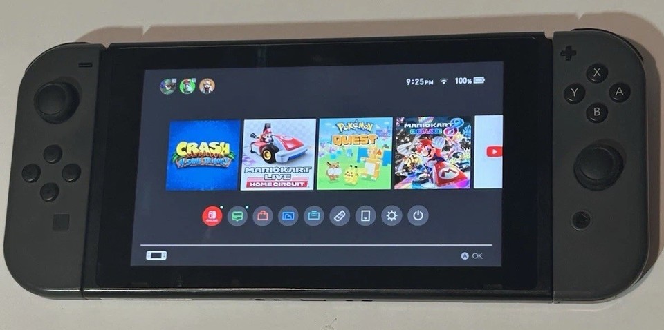 Nintendo Switch Console Pre Owned Working With Controllers. | eBay