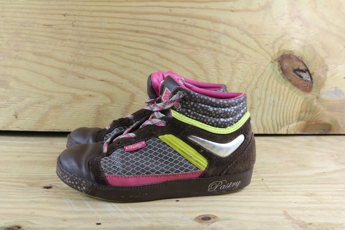Pastry Shoes