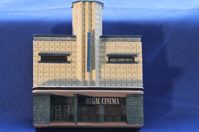 Bachmann #35054 N SCALE RESIN False Front Regal Cinema BUILT UP NEW IN ...