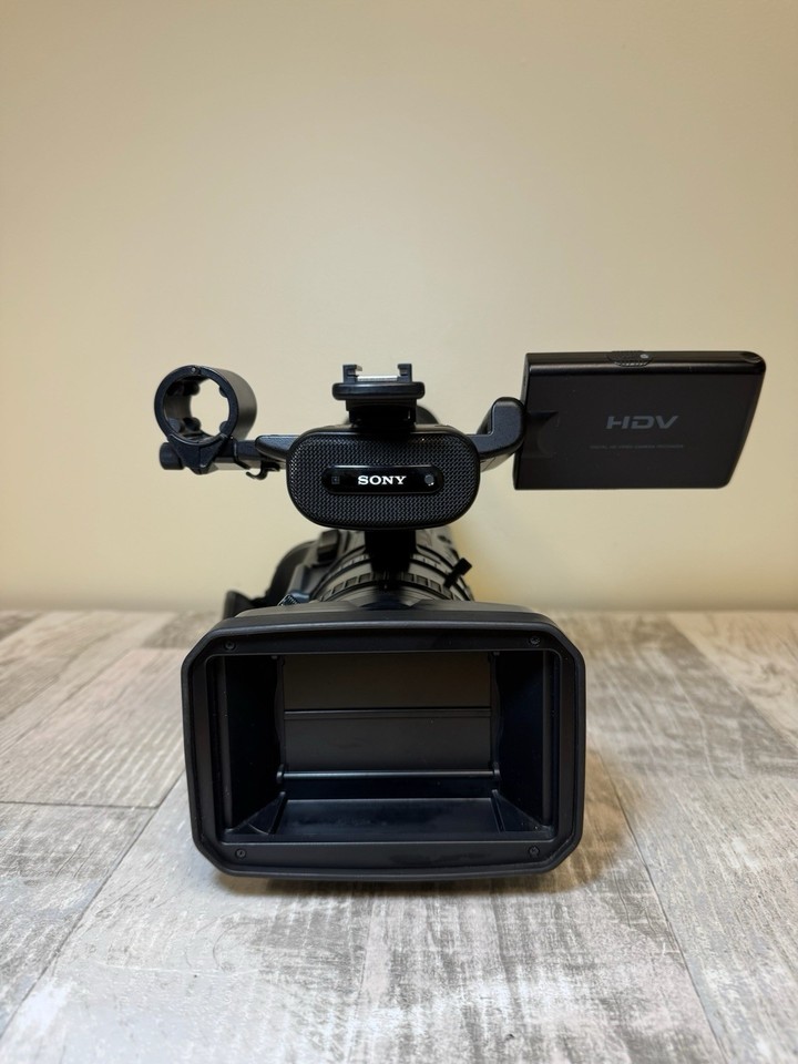 Sony Professional HVR-Z1U 3CCD High Definition Camcorder W/ Battery ...
