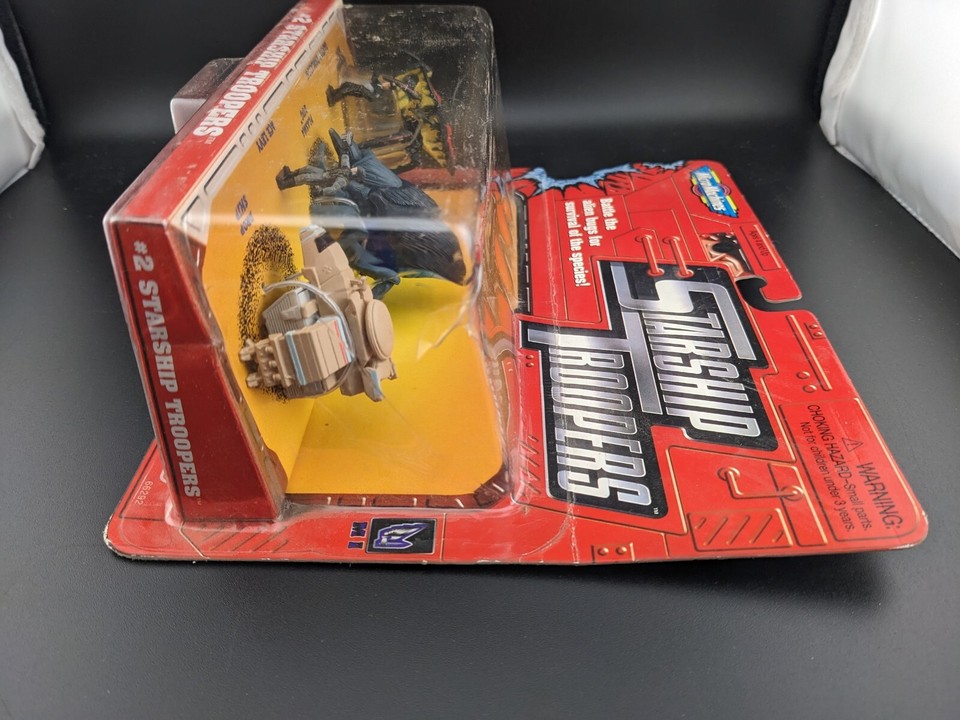 Starship Troopers Micro Machines 1, 2, 3 box Trooper, Warrior Bug, Ship ...
