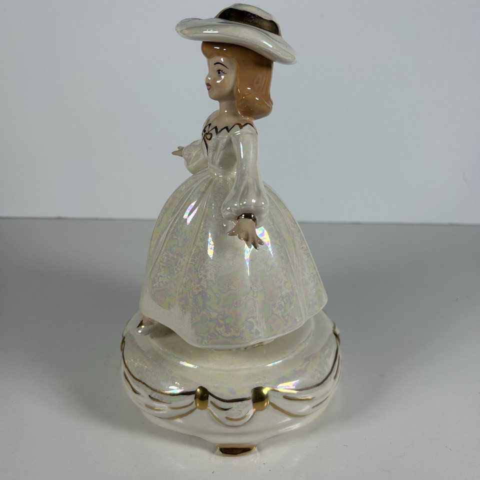 Josef Originals Spinning Music Box " The Sound Of Music" Girl with hat ...