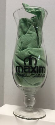 Maxim Hotel Casino Souvenir 9-1/4” tall Glass Comedy Cabaret ’92 vtg ...