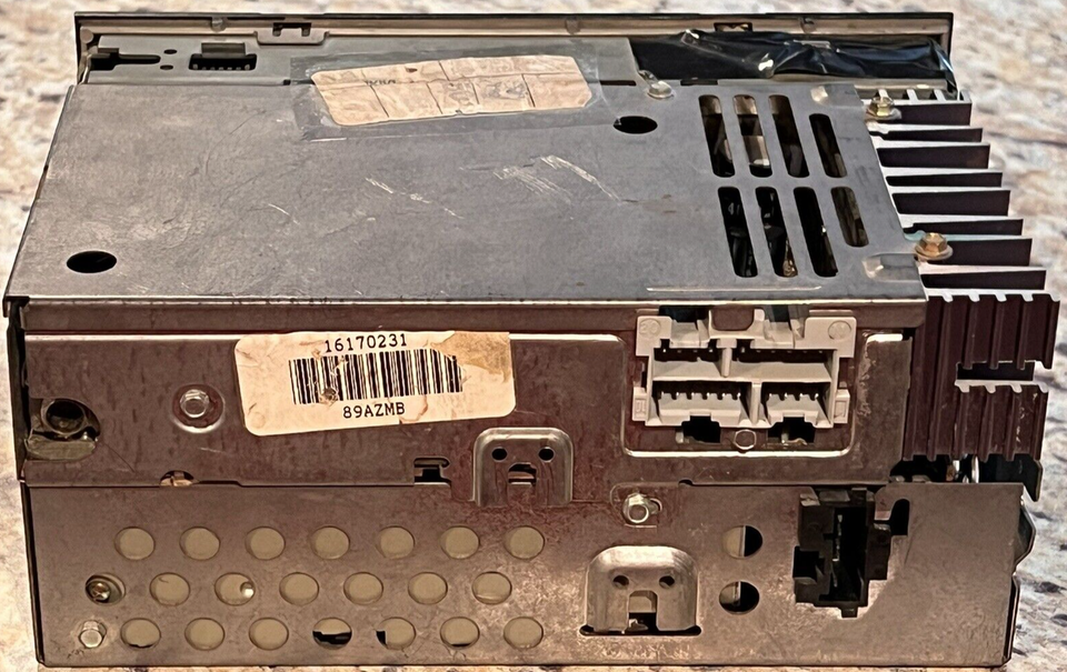 DELCO CD-AM-FM OEM GM RADIO PN 16170231 w/ZURICH PS-46 110V TO 12V ...