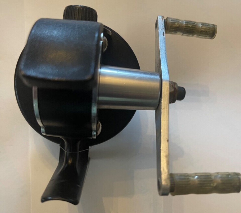 Johnson Century 100B spin casting reel Bearing Dr Infinite anti-reverse ...