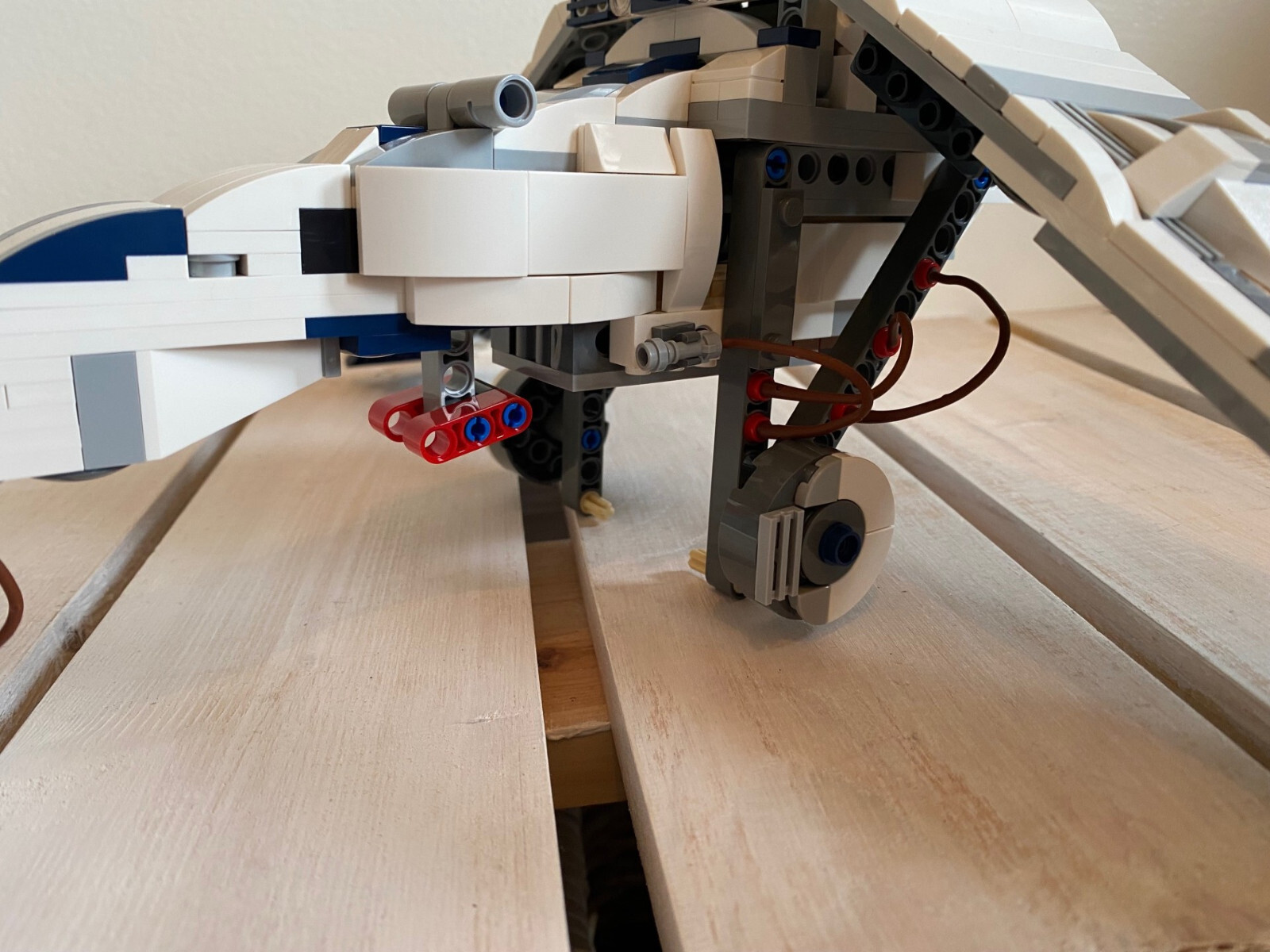 LEGO Star Wars: Republic Dropship with AT-OT Walker (10195) for sale ...