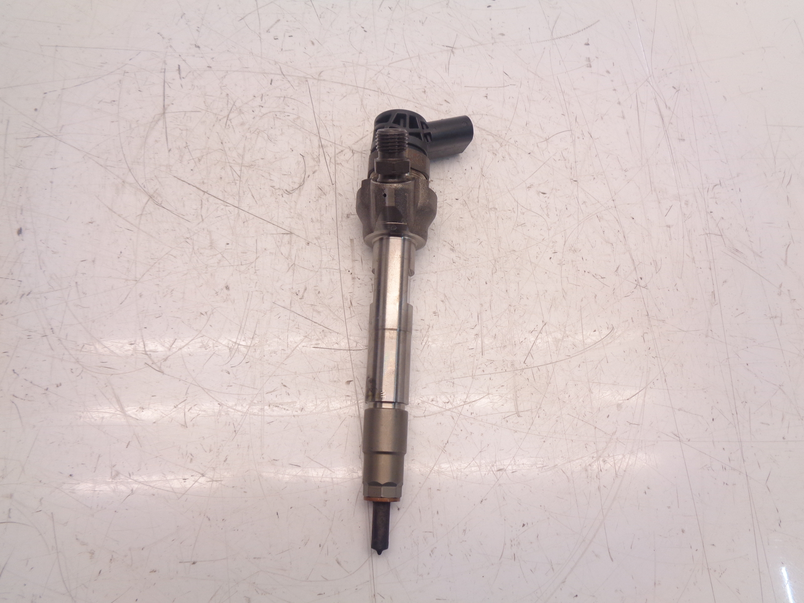 Injector injection nozzle for 2016 BMW 1 Series F20 2.0 D B47D20A B47 ...