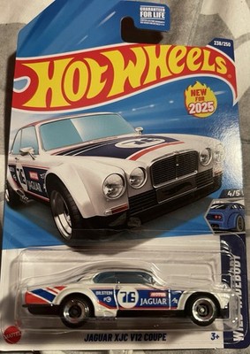 New Hot Wheels 2025 Case N Wild Widebody 4/5 Jaguar XJC V12 Coupe White ...