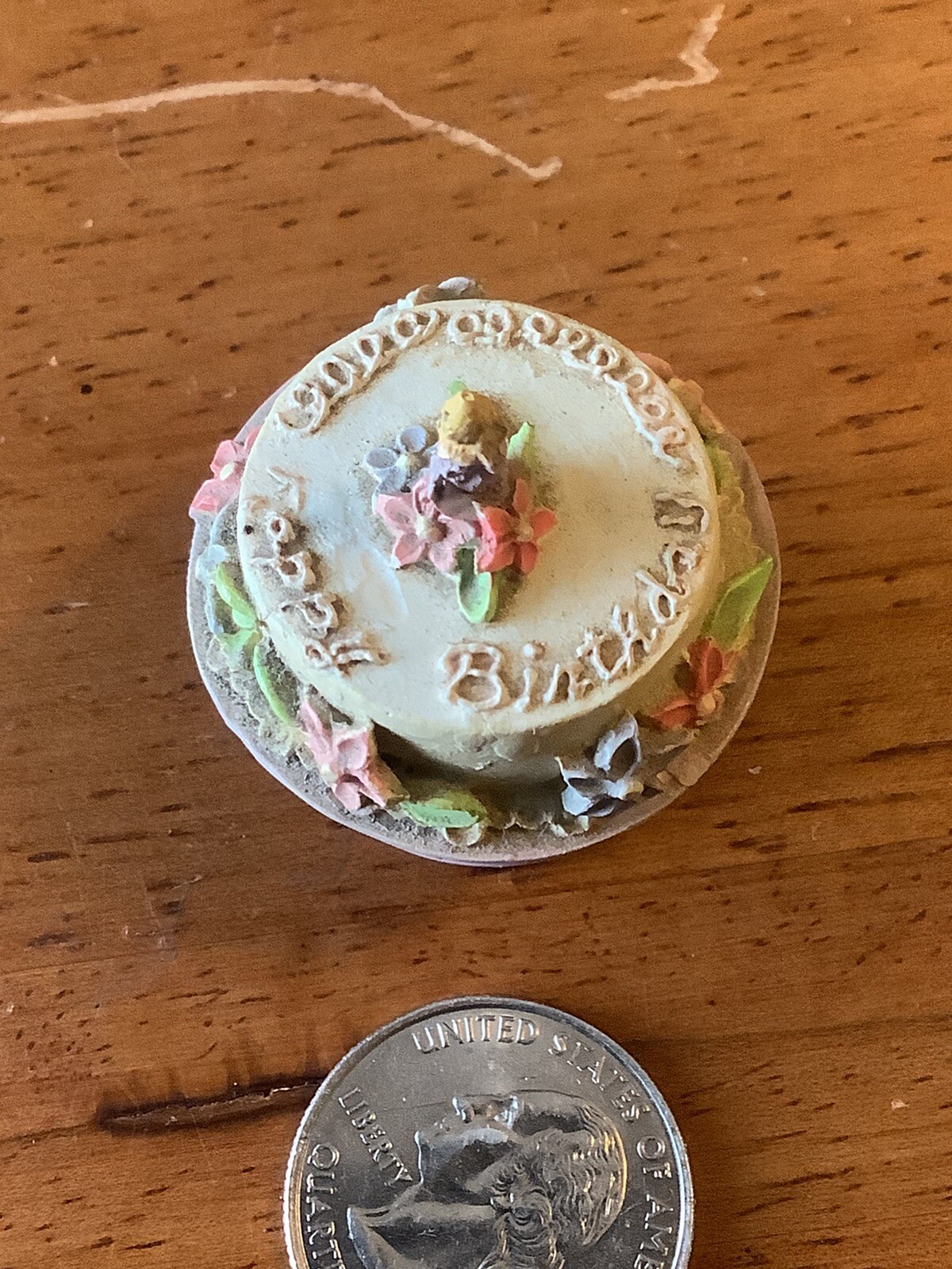 Cute & Colorful Ceramic Collector THIMBLE Designed As A Birthday CAKE ...