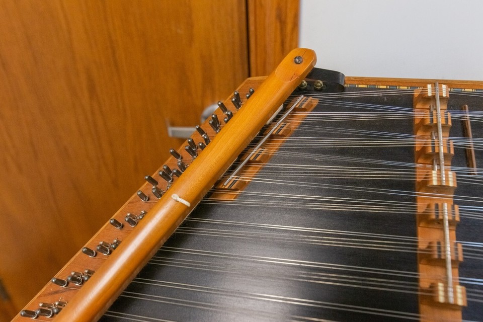 2003 Nicholas Blanton Rizzetta Extended Range Electric 19/20 Hammered ...