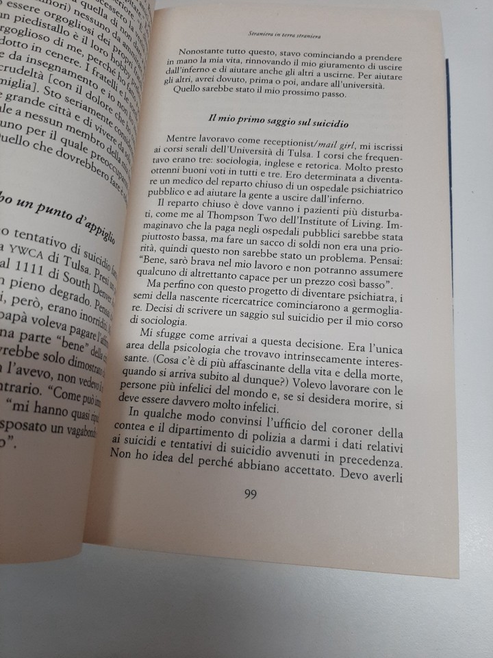UNA VITA DEGNA DI ESSERE VISSUTA - MARSHA M. LINEHAN - RAFFAELLO ...