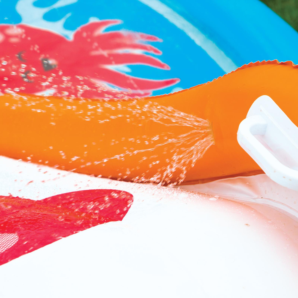 WOW Sports Swirl Splash Pad Slide with Built-In Soaker Sprinkler (Slide ...