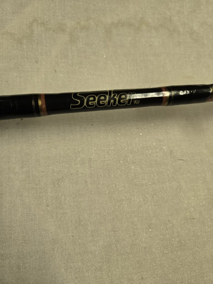 Seeker Stand Up 5 1/2 ' great condition Very lucky rod Hookup rate high ...