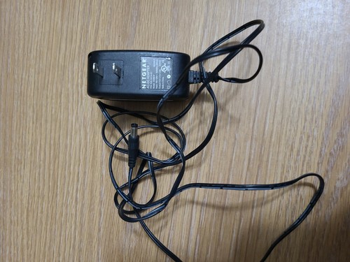 Genuine Netgear AD661F, 332-10114-01 12V 1.5A AC-DC Power Supply ...