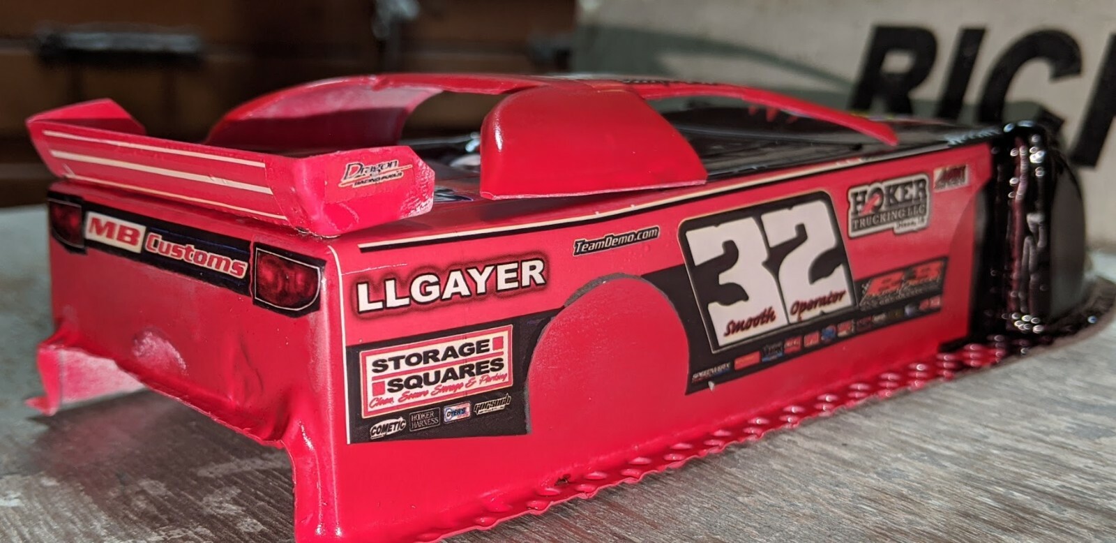 #32 Bobby Pierce Hoker Crate Dirt Late Model 1/18th Scale Waterslide ...